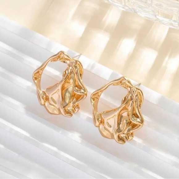 Jewelry | Crumpled Gold Nugget Abstract Annulus Toroid Melting Folded ...